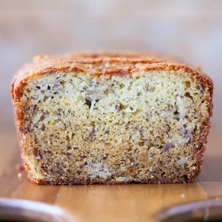 Old Fashioned Banana Bread - Chef Lindsey Farr