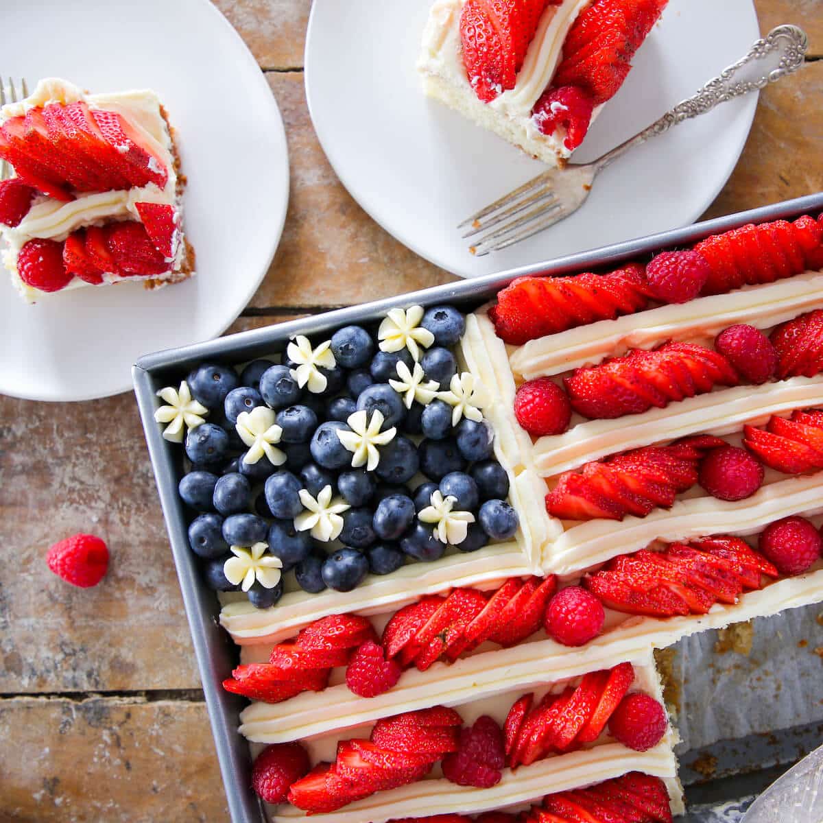 American Flag Cake with Buttercream - Chef Lindsey Farr