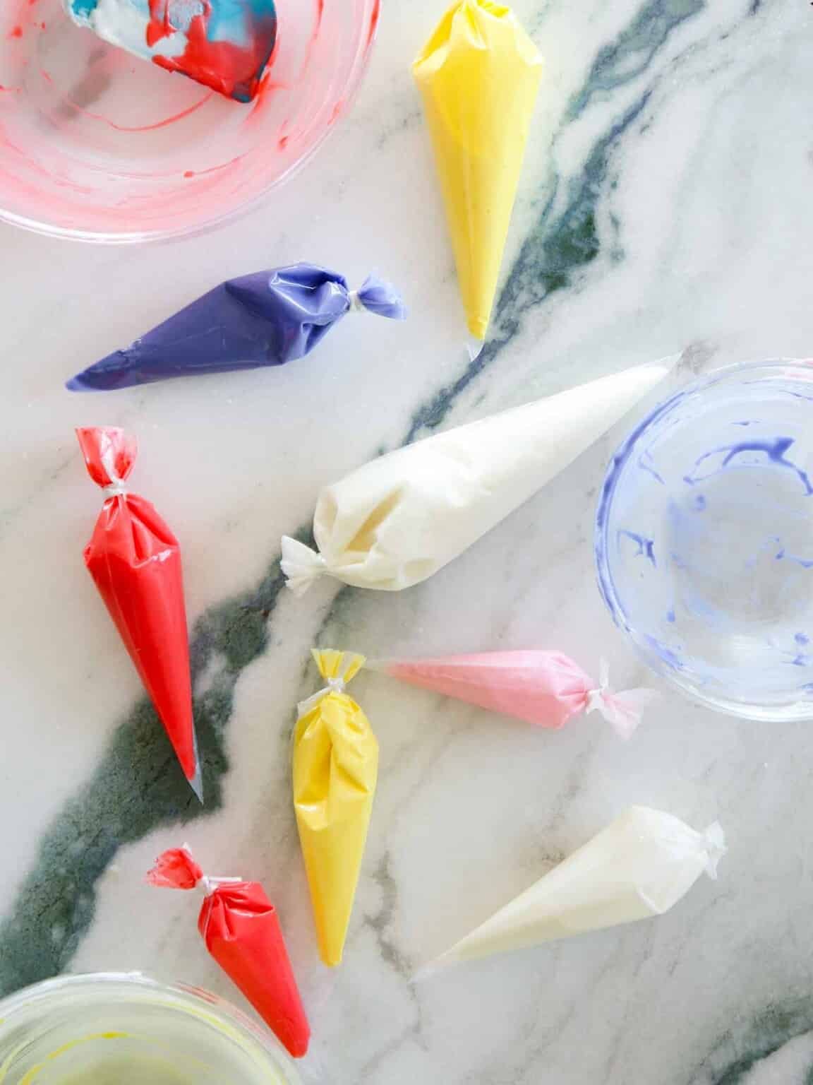 Royal Icing with Meringue Powder - Chef Lindsey Farr