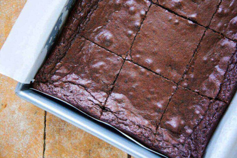 One Bowl Brownies - Chef Lindsey Farr