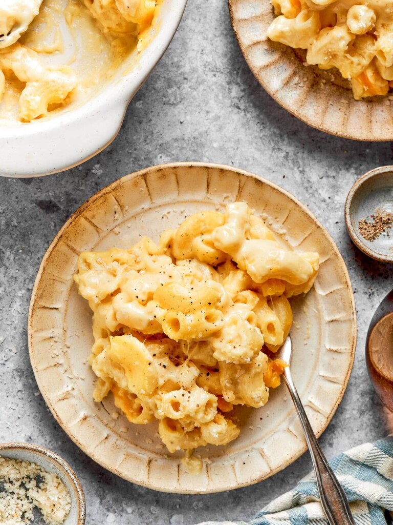 Baked Mac and Cheese - Chef Lindsey Farr